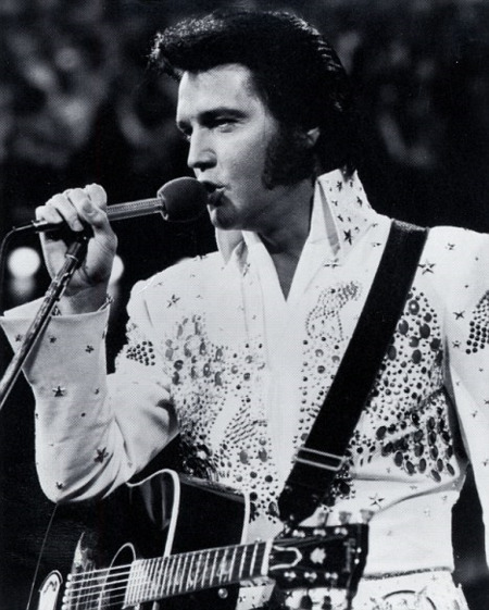 Rock and Roll History: Elvis Presley