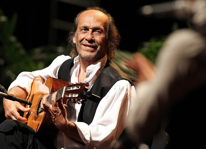 Flame Tree Music: Paco de Lucia: The World's Greatest Guitarist.
